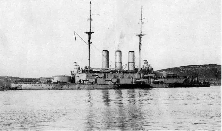 Battleship sorozat decembristák.