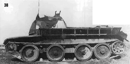 Kommandant Tank KBT-7. den USSR