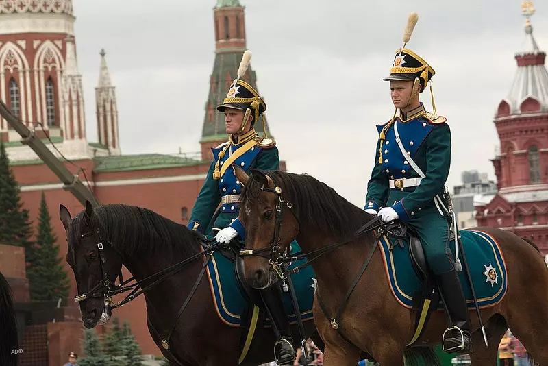 La folie des grandeurs.