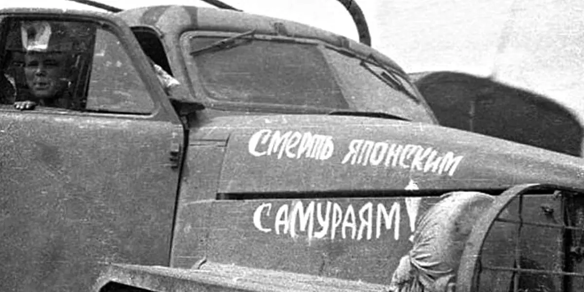 Hoe Sowjet tenkwaens geveg in Mantsjoerye: T-34 teen Kamikadze