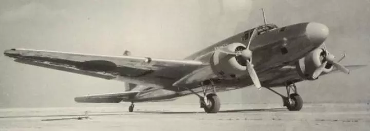 Mitsubishi KI-57 «Topsy» көліктік ұшақтар