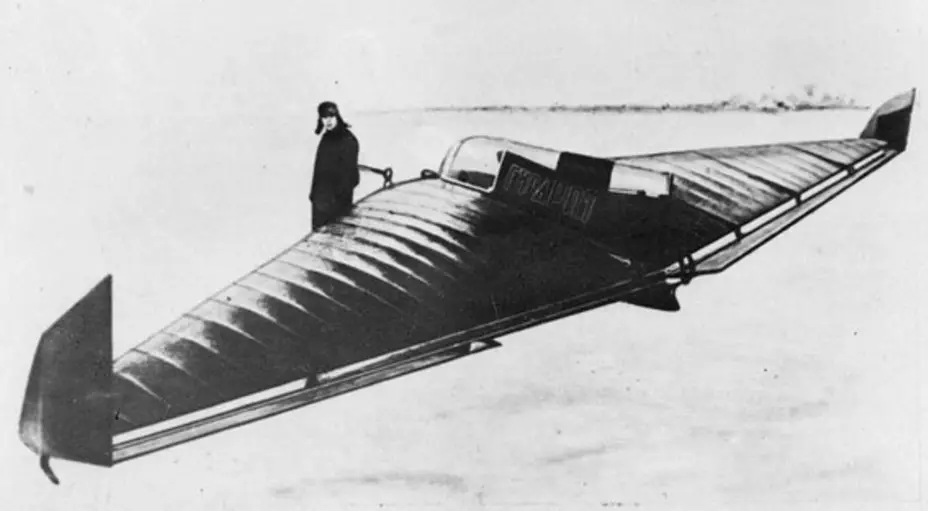 BECH -1 Glider B. Kharananovsky រចនានៅឆ្នាំ 1932 ។ Rantd ។ 1-11047 ។