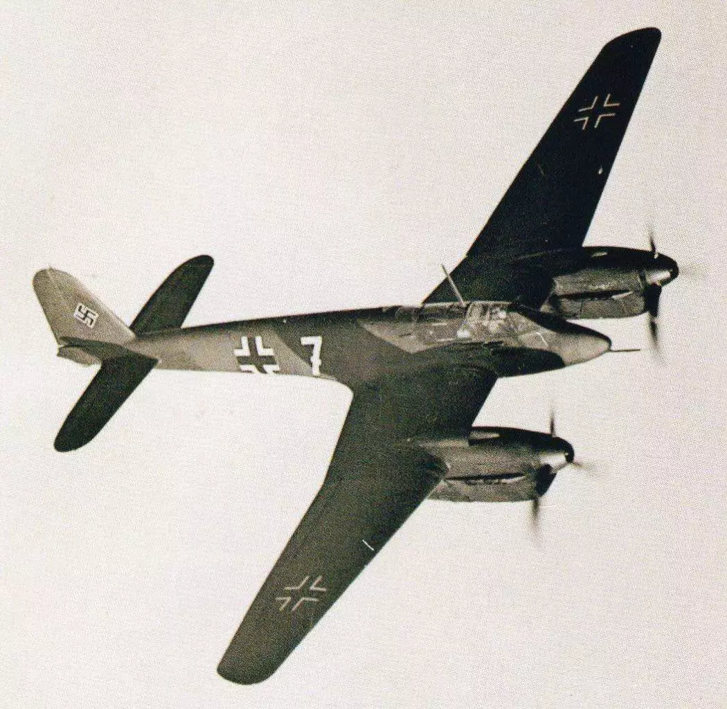 Forgotten German fighter with high flight characteristics. Experienced FOCKE-WULF FW 187 Falke