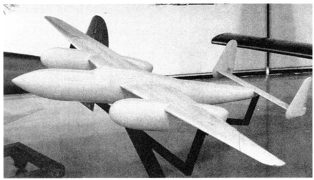 Առաջին վարկածի մոդելը Hughes D-2