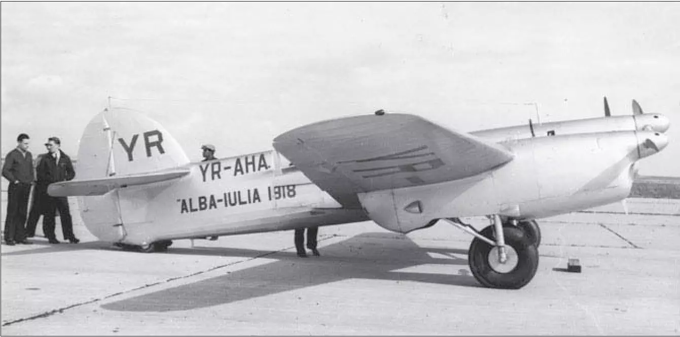 Bellanca 28-92 akanyorwa neAlex Papan semumwe mutori wechikamu mune transatlantic dzinza, asi yakanga isina kugadzirira izwi