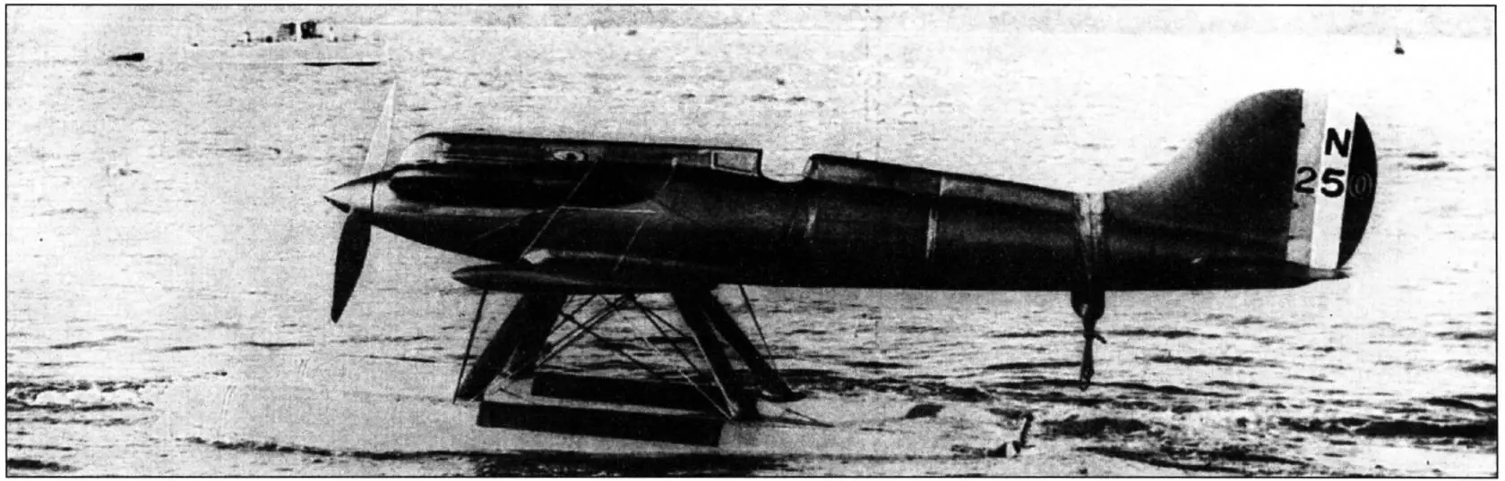 Racing and Record Float Seaplane Gloster VI; Trys Picture Postma (Thijs Postma)