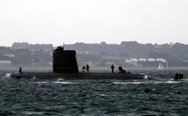 Floty głównych sojuszników USA NATO w latach 90-tych.