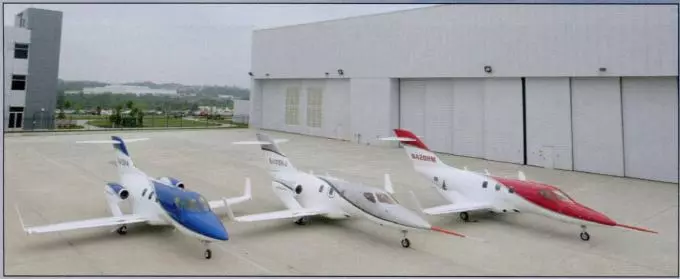 Skúsené administratívne lietadlá Honda HA-420 Hondajet. Japonsko. 2. Dokončenie certifikácie