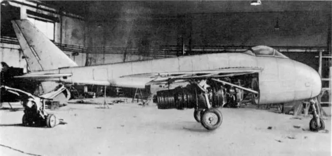 Pieredzējis cīnītājs Messerschmitt P 1101. Vācija