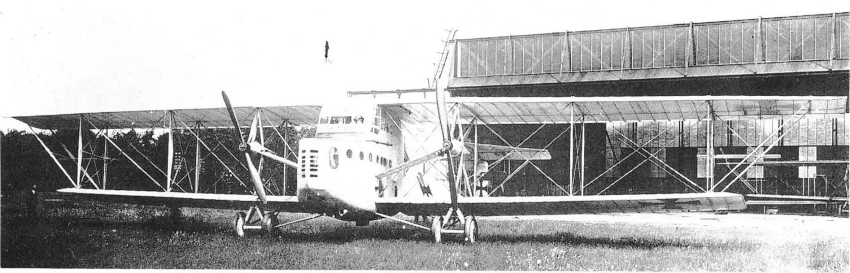 Heavy Bombers Siemens-Schuckert Werke. Tunge bombefly siemens-schuckert r.ii-r.iv. Tyskland.