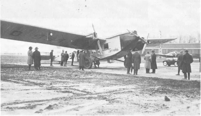 Sa memorya ng Pioneer of Aviation Adolf Rorbach at ng kanyang sasakyang panghimpapawid