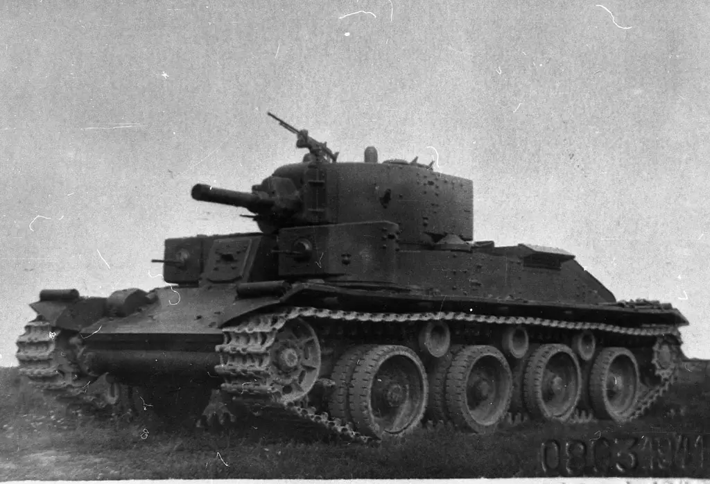 Yuri pasholok. T-29 - T-Crawler τροχού