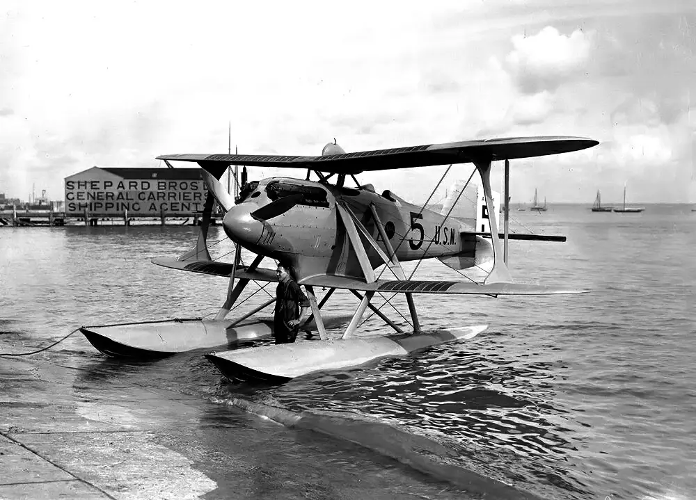 Carrera darrere de la velocitat del fantasma. Racing Aircraft Navy-Wright NW-1 i NW-2. USA