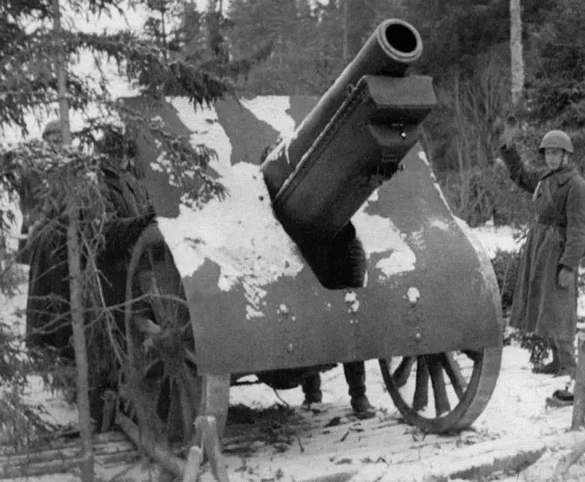 (152 mm Gaubita Ag. 09/30)