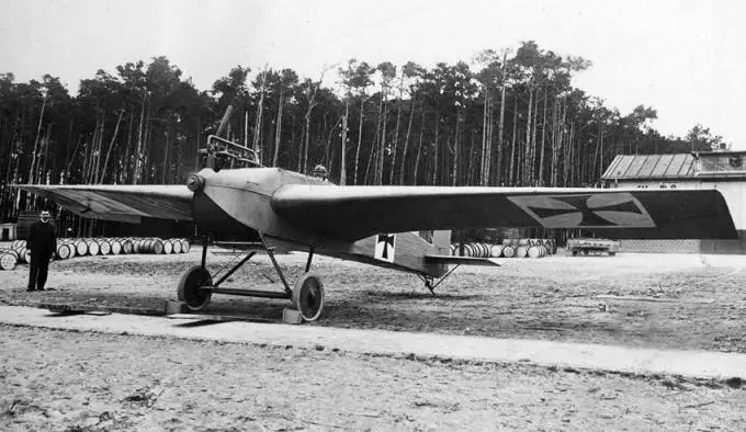 Flying Kayseri tankid. Osa 3.2 jalaväe õhusõidukid Junkers J.1