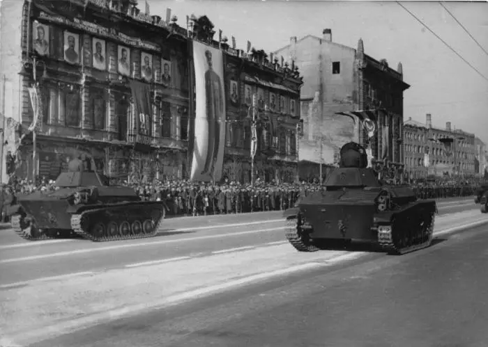 Yuri Pasholok. Modernización da superficie do tanque lixeiro