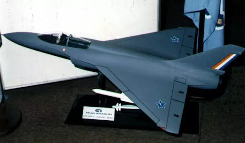 پروژه چند منظوره ATLAS FCA-1 Carver Fighter. آفریقای جنوبی