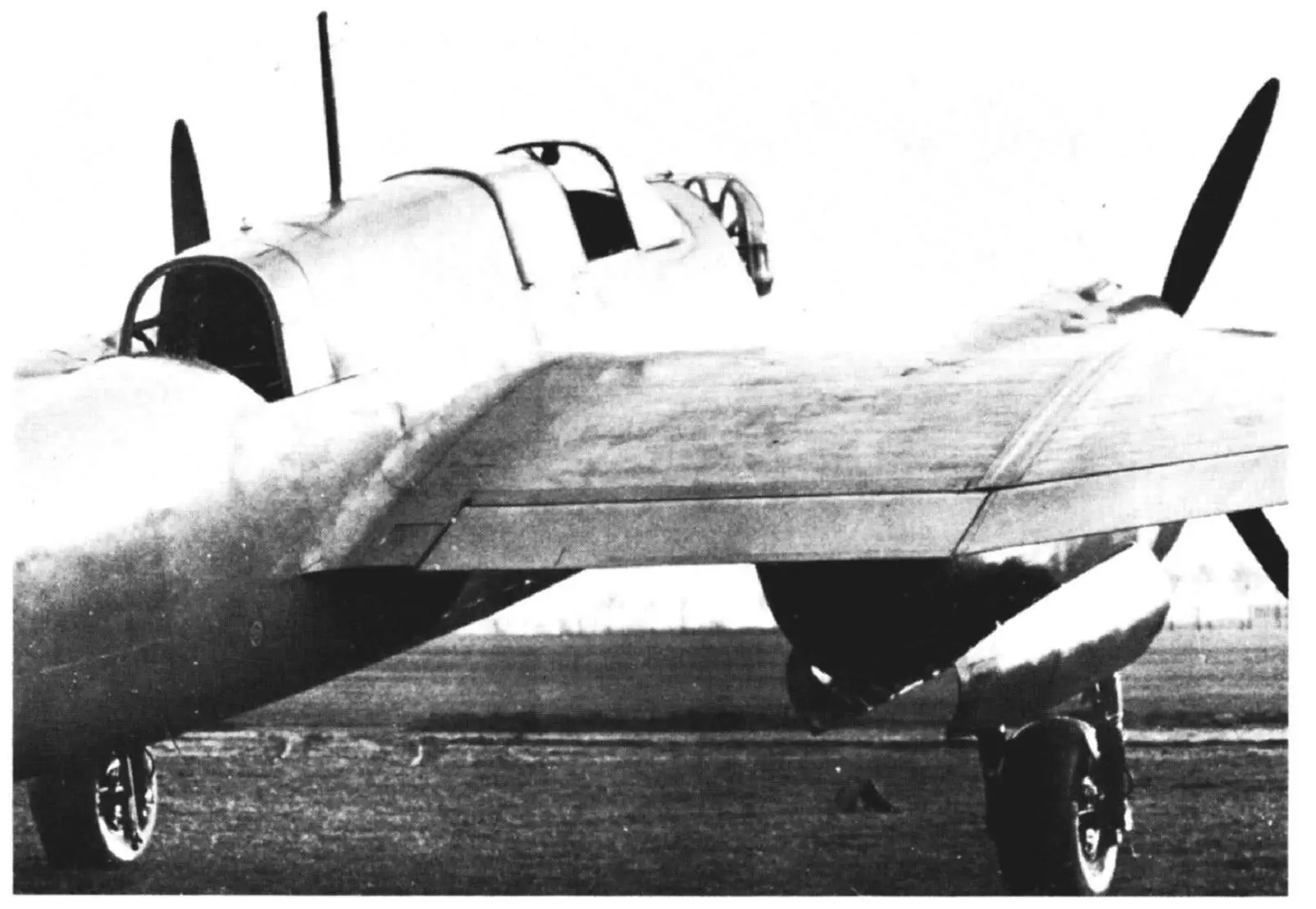 Airplane multiusos experimentat Henschel HS 124. Alemanya