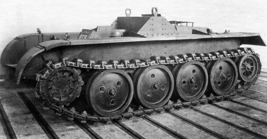 Telaio sperimentale PzII Ausf.D con telaio semicingolato