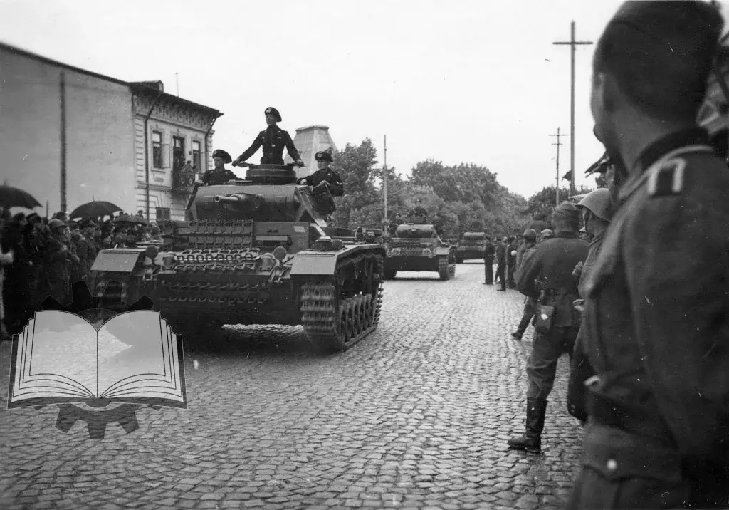 Pz.Kpfw.III Ausf.H wochokera ku 13 Panzer Division, masika 1941