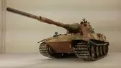 Пантер танкы 3 яки тәҗрибәле машина VK 4509 (H) Coundгары залда кеше дөньясында