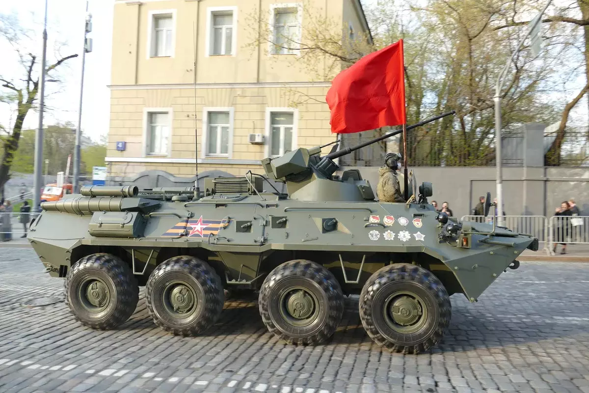 BTR-82AF armored personnel carriers are used on the parade at the head of the columns