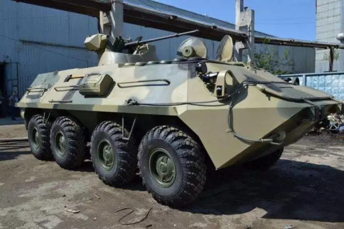 Тәҗрибәле бронялы персонал ташучы BTR-87. Россия