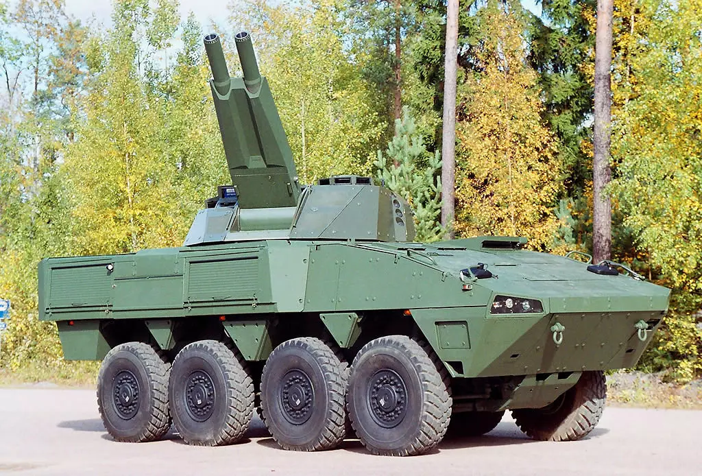 최초의 Patria AMU 생산 차량 중 하나는 Patria AMOS 박격포 시스템이었습니다.
