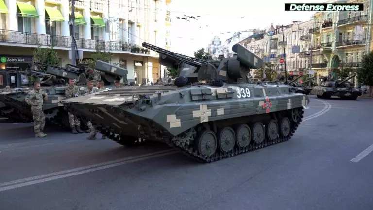 BMP-1 newydd