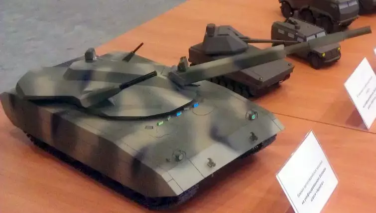 Vracejí se útočné tanky nebo tank založený na platformě Armata.