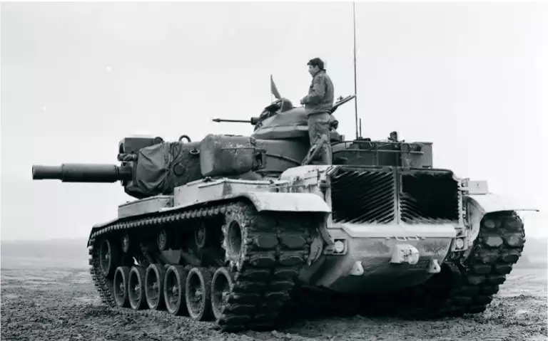 Tanc M60A2. UDA. Prototeip y tanc delfrydol ar gyfer ymladd trefol.