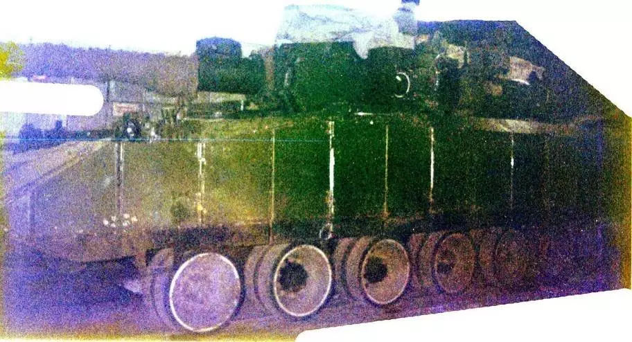 Tank Macata sing padha karo sudut liyane