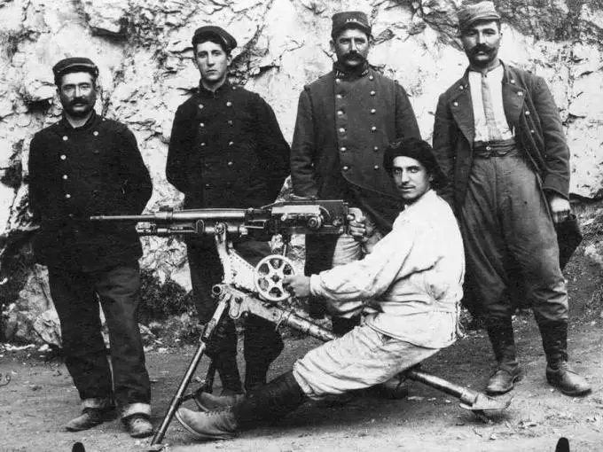 Kapriciozan Francuz. Saint-Etienne Mc Machine Gun 1907