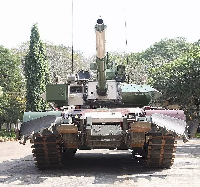 Indian Oht Arjun MK2 (Arjun Mark II) - 업데이트 된 버전