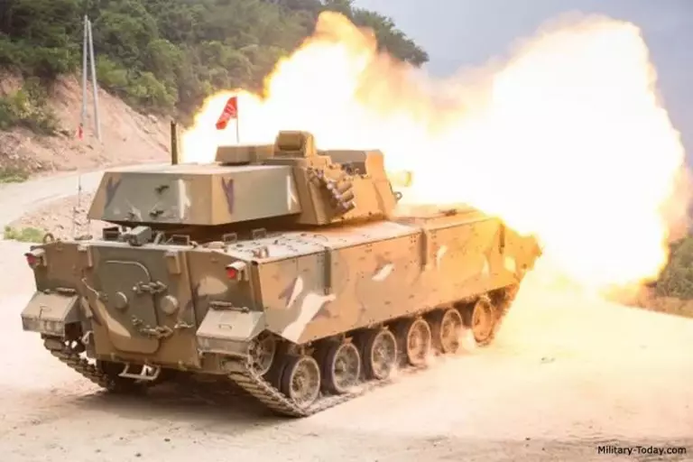 Tank cahya kanggo Tentara India