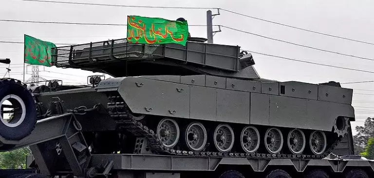 Iran lub tank