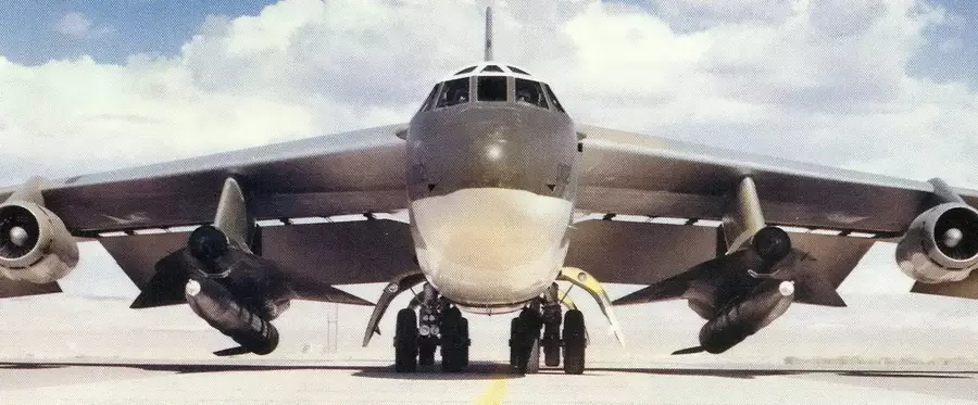 The last project Lockheed with reduced notice before the start of the program has Blue is the high-rise reconnaissance DRON D-21 with its main carrier B-52 bomber