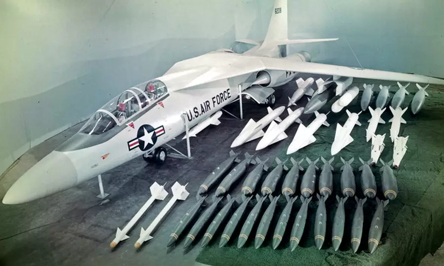 You can appreciate the Johnson approach on the example of the participation of Lockheed in the TFX program (future F-111). According to the original task, it was a single aircraft for the Air Force and Fleet. Johnson refused to make the deck version, arguing that it was not needed by sailors, and it would seriously complicate the design. He was right, but by that time Lockheed did not participate in the program