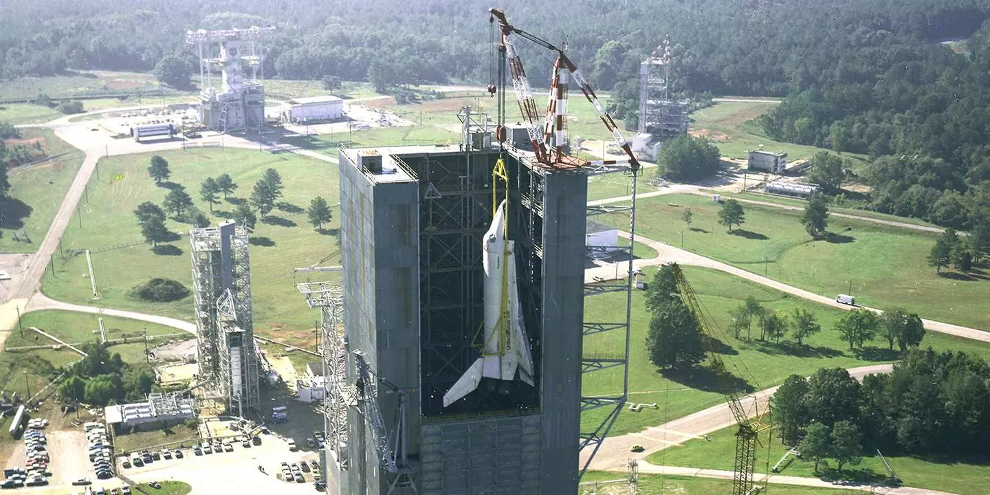 ფართი Shuttle დინამიური ტესტები (ფოტო: NASA)