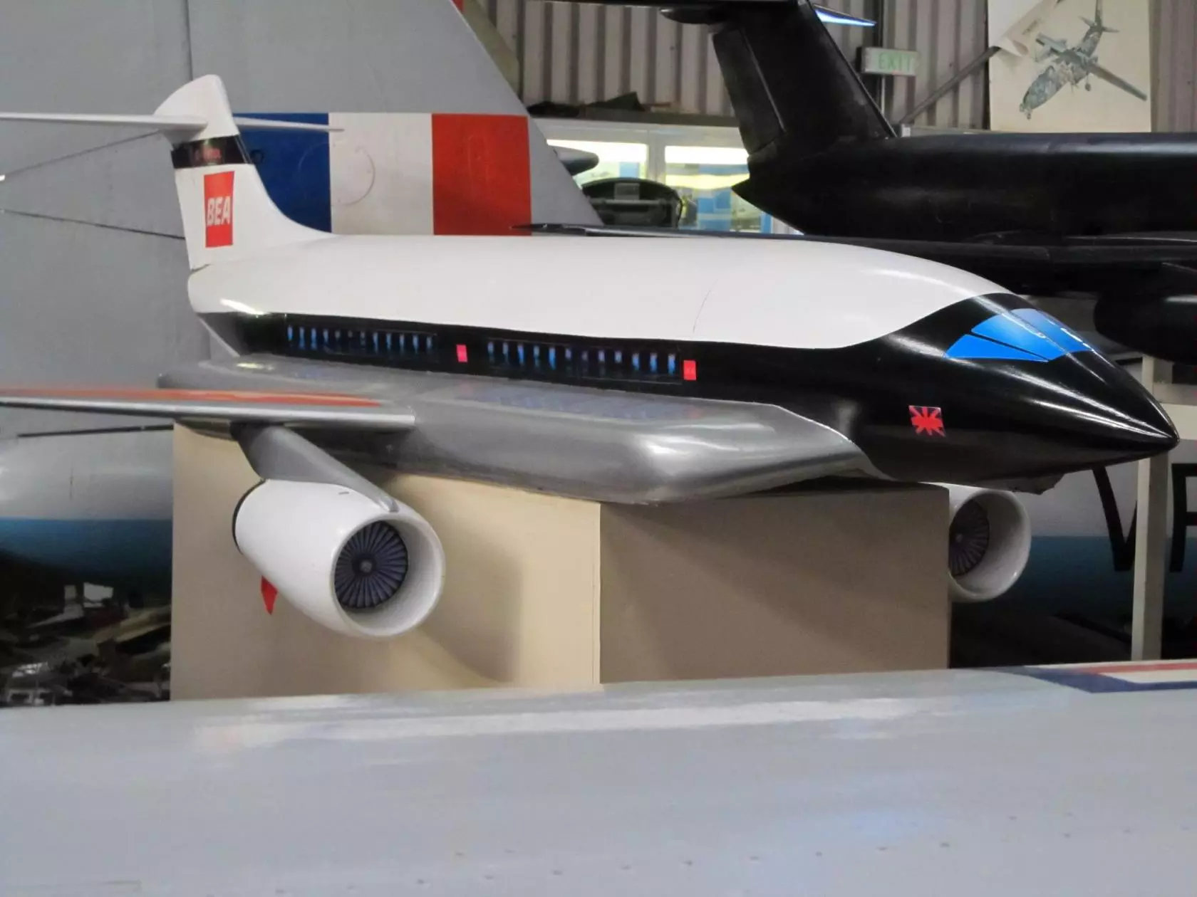 Reduktor letísk. Projekt osobného lietadla Hawker Siddeley HS.141. Spojene kralovstvo