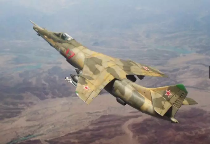 Alternatief aanvalsvliegtuig Yak-35D. de USSR