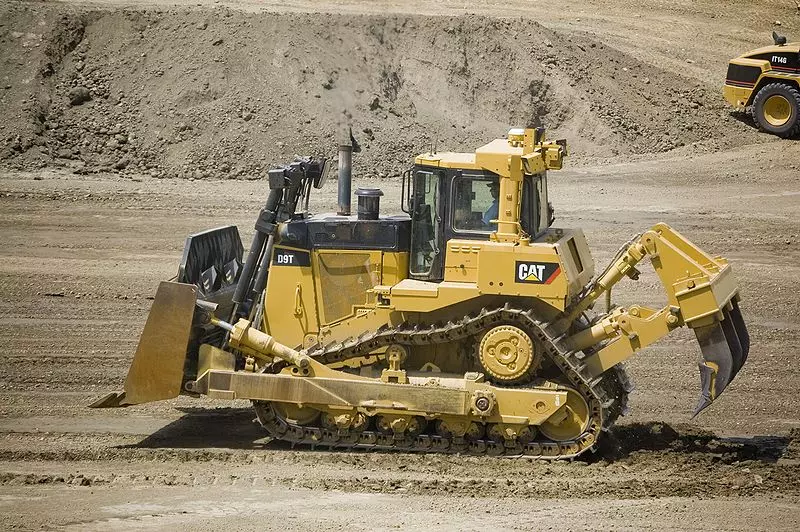 Medvídek IDF - buldozer Caterpillar D9R