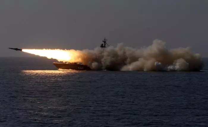 Cruise missiles na jirgin ruwan Rasha. Abubuwan ci gaba