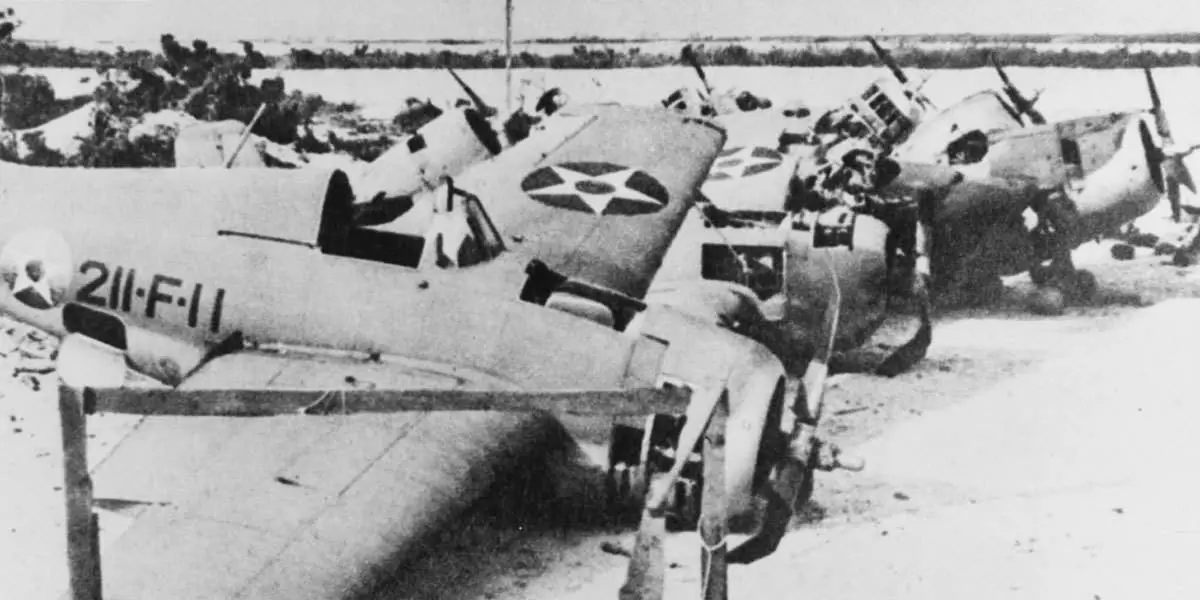 Invalīdu Grumman F4F-3 Wildcat iznīcinātāju kapsēta Veika atolā