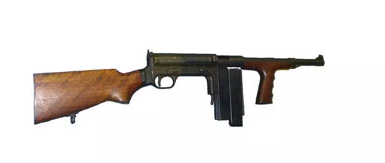 Cosaint Aontaithe M42 Pistol Innealra