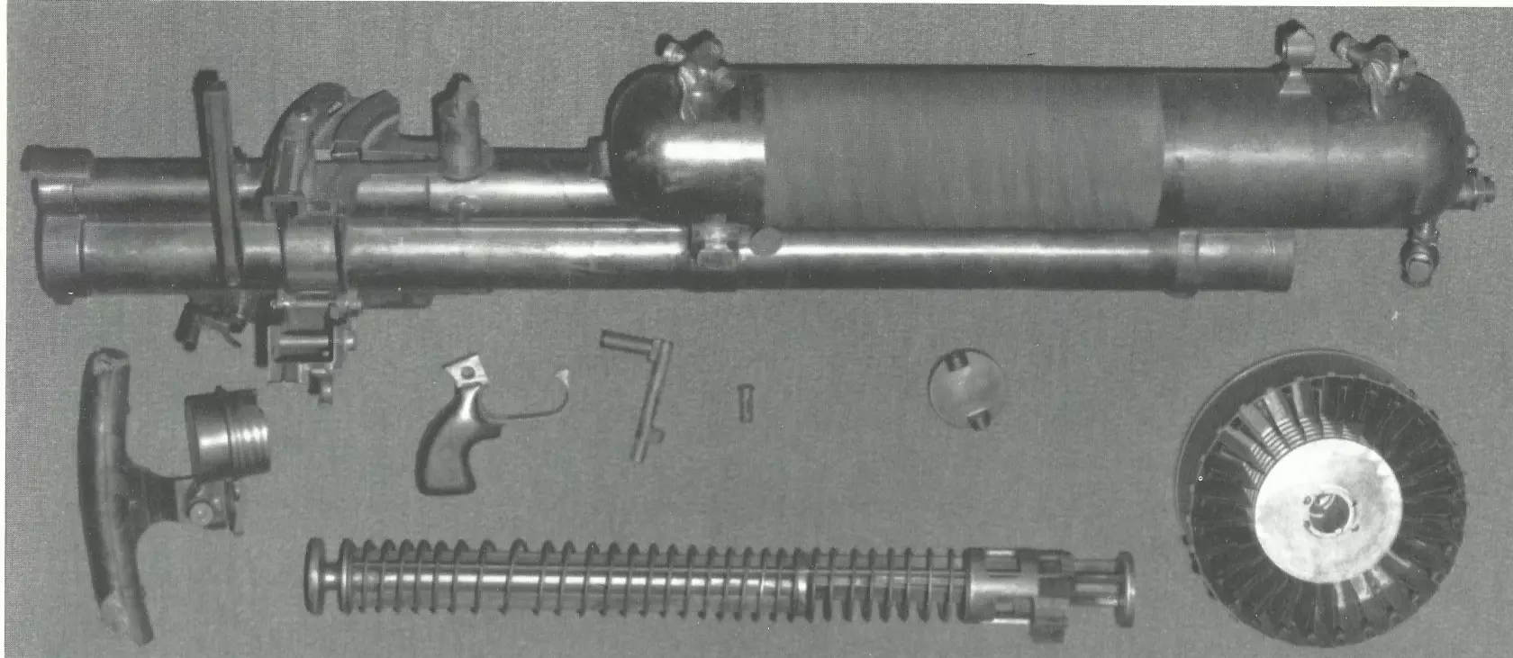 Wapens, waarover iedereen hoorde, maar weinig mensen zagen: Emuel McClin Machine Gun