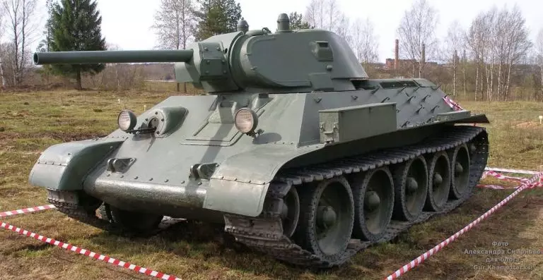 ทำไม T-34 หายไป Pzkpfw III แต่ได้รับรางวัล 