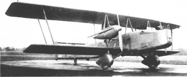 ልምድ ከባድ የምሽት ጣይ Vickers B.19 / 27 Vanox. እንግሊዝ