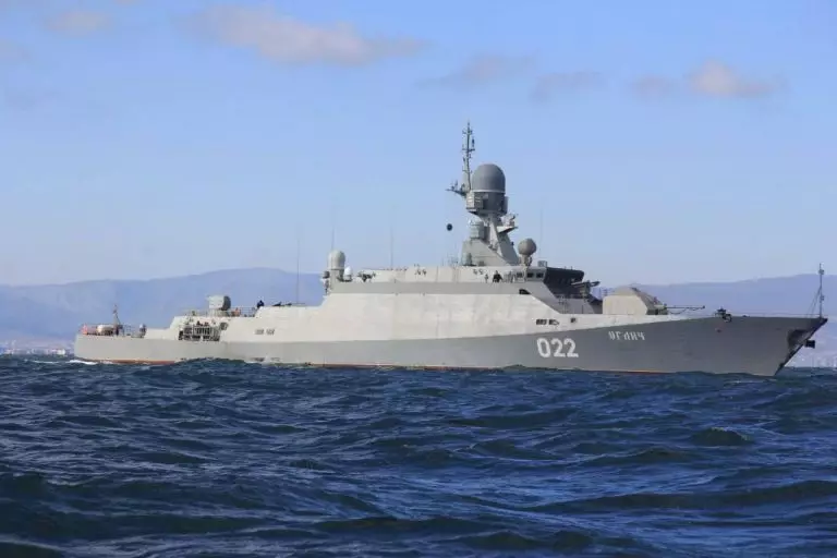 Kung ugma adunay gubat. Unsa ang mosupak sa NATO Fleets Russian Black Sea Daket