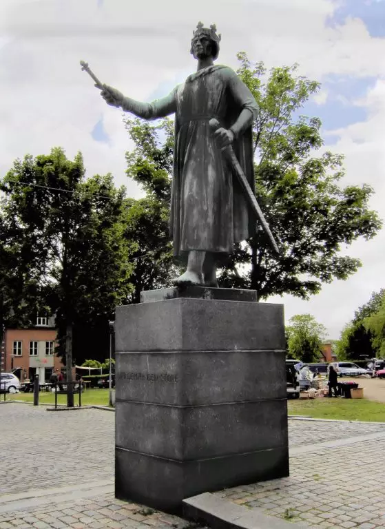 Monument kwa Waldemar Mkuu.